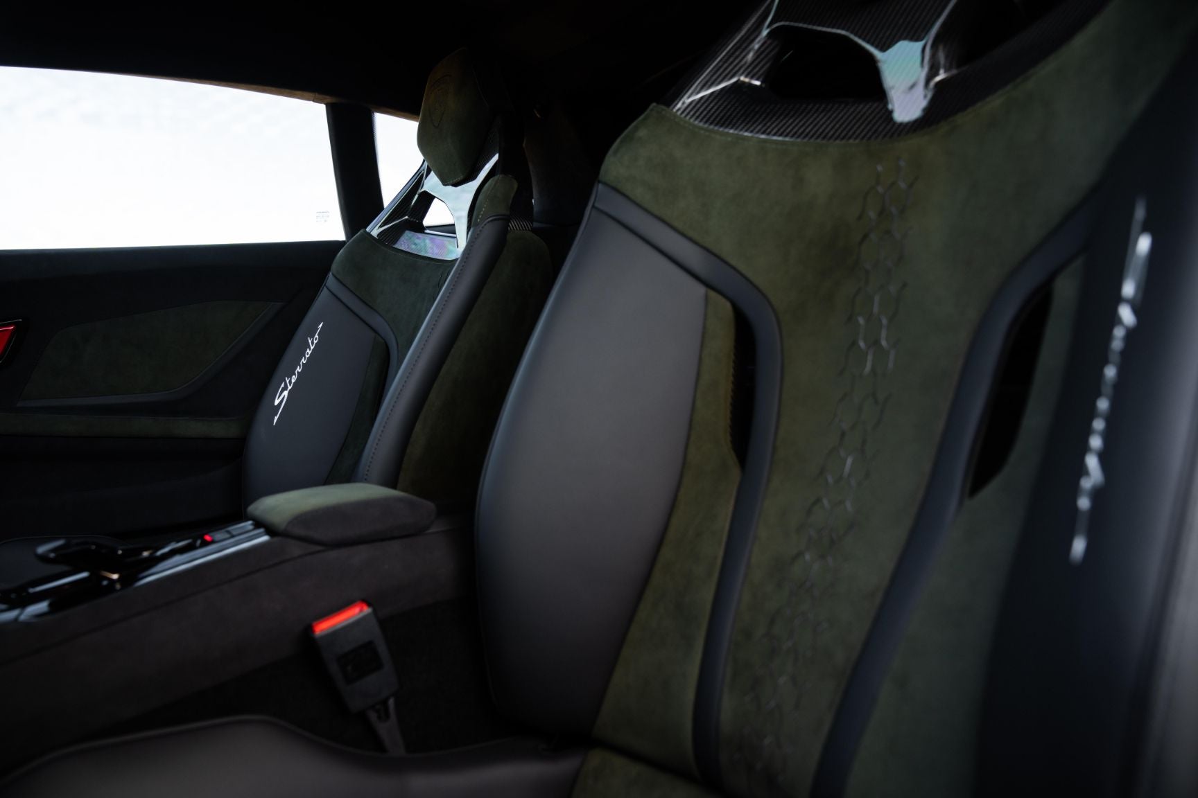 Lamborghini Huracan Seats